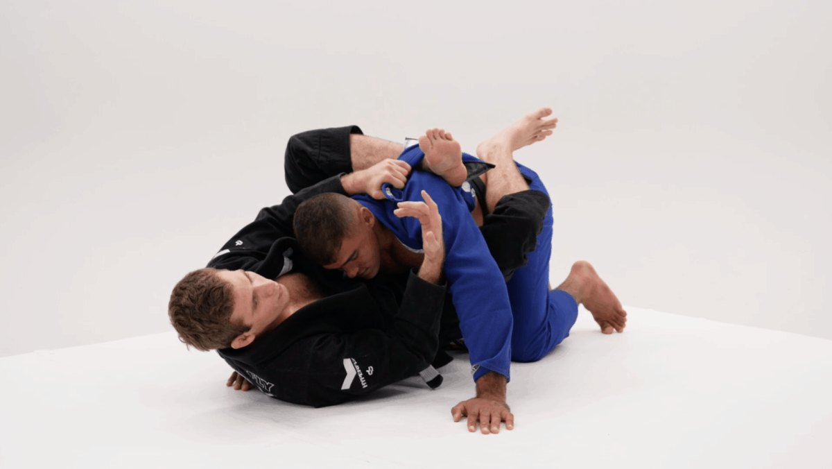 Gubber guard introduction (from The Lapel Encyclopedia) - Keenan Online