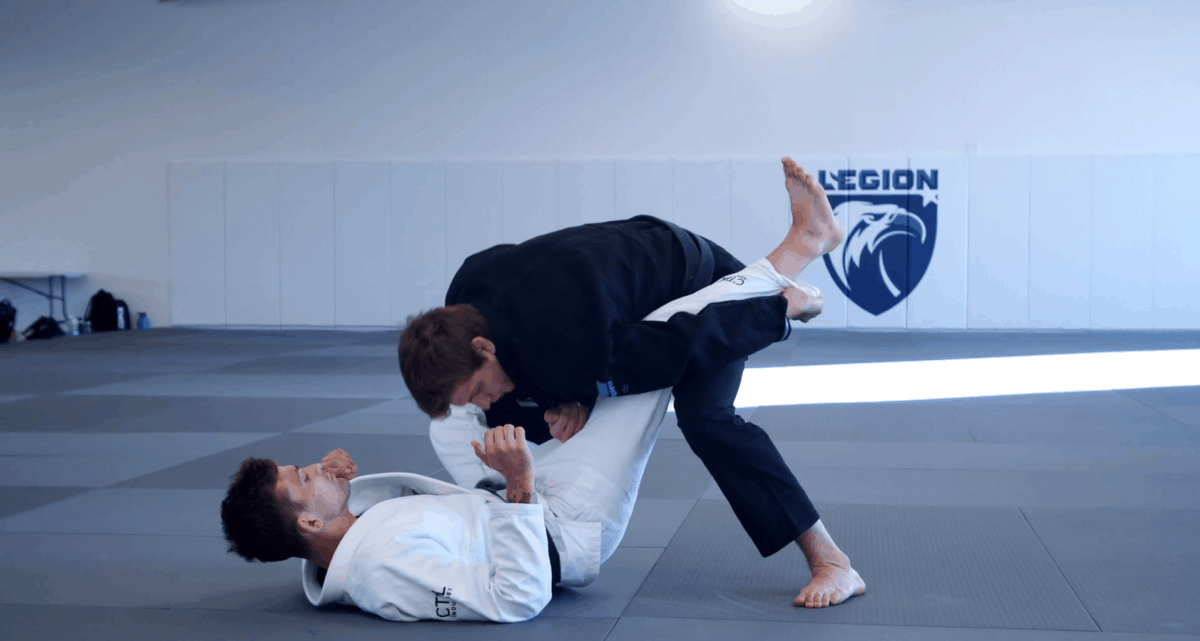 The Reverse Leg Drag - Side Smash Pressure Passing - Keenan Online